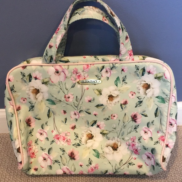 Ellen Tracy | Bags | Ellen Tracy Cosmetic Bag | Poshmark
